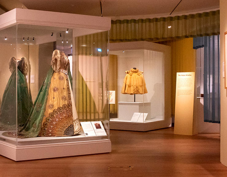 COLOUR REVOLUTION: VICTORIAN ART, FASHION & DESIGN EXHIBITION ...