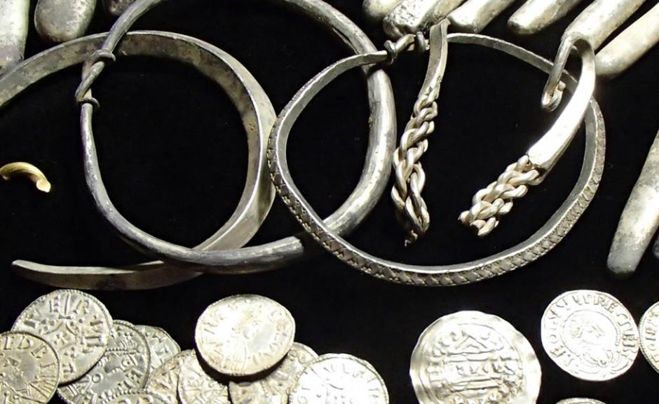 ANGLO-SAXON CHRONICLES FROM 887 AD | Ashmolean Museum