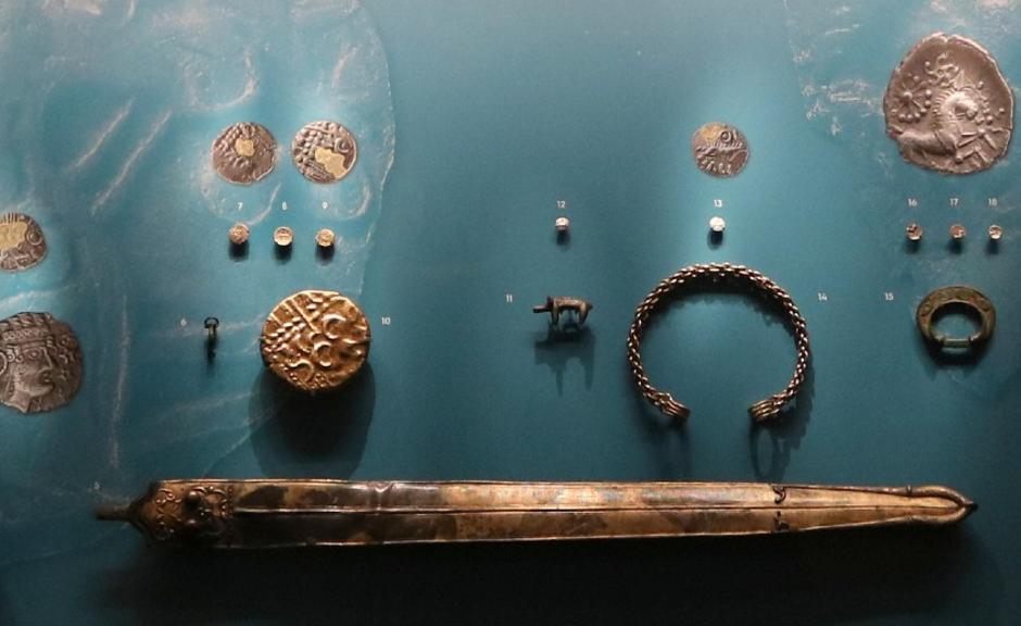 MONEY GALLERY ONLINE INTERACTIVE TOUR | Ashmolean Museum